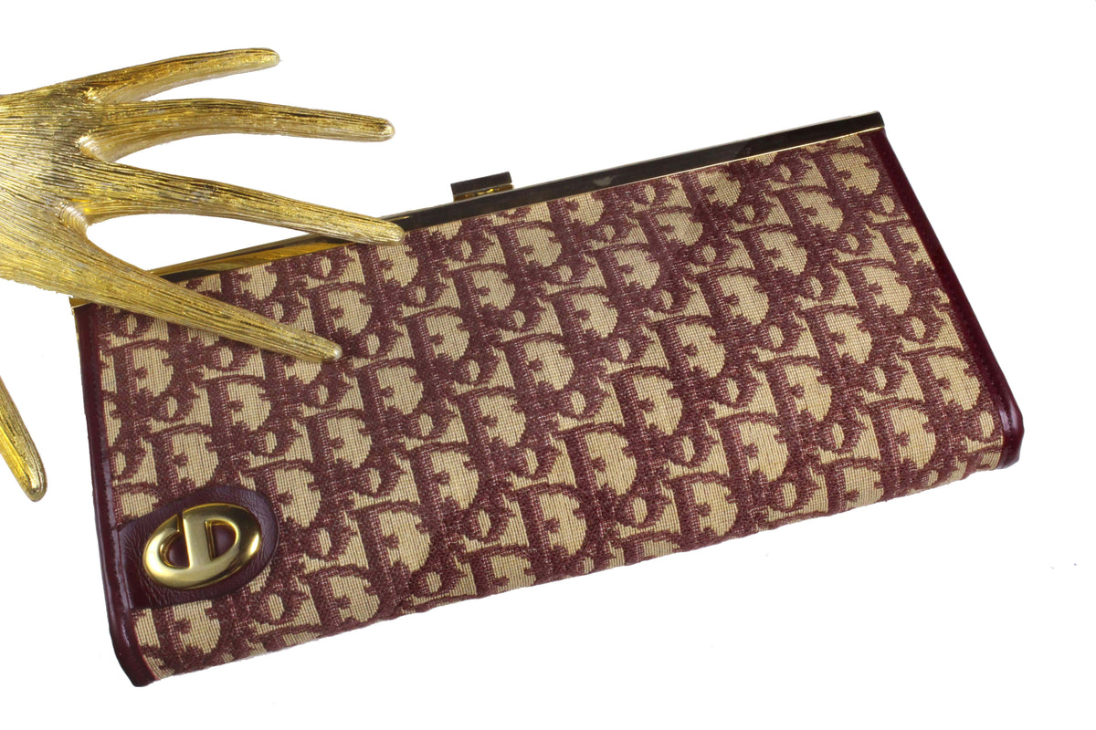 CHRISTIAN DIOR burgundy logo Dior oblique clutch – Vintage Carwen