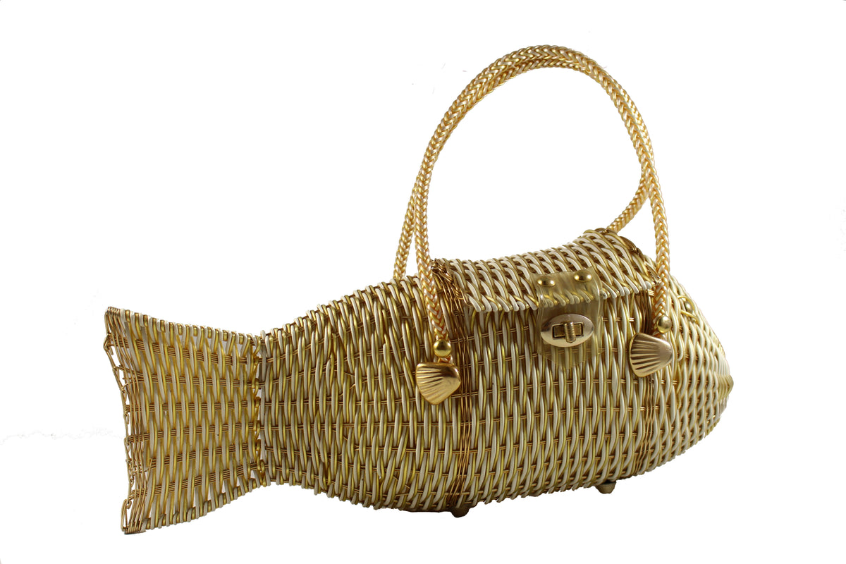 White and gold plastic wicker fish purse bag – Vintage Carwen